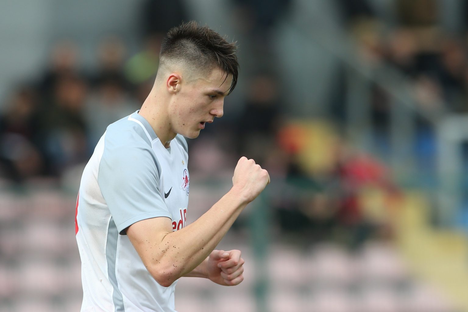 Benjamin Šeško je krepko popravil slovenski rekord - Sportklub