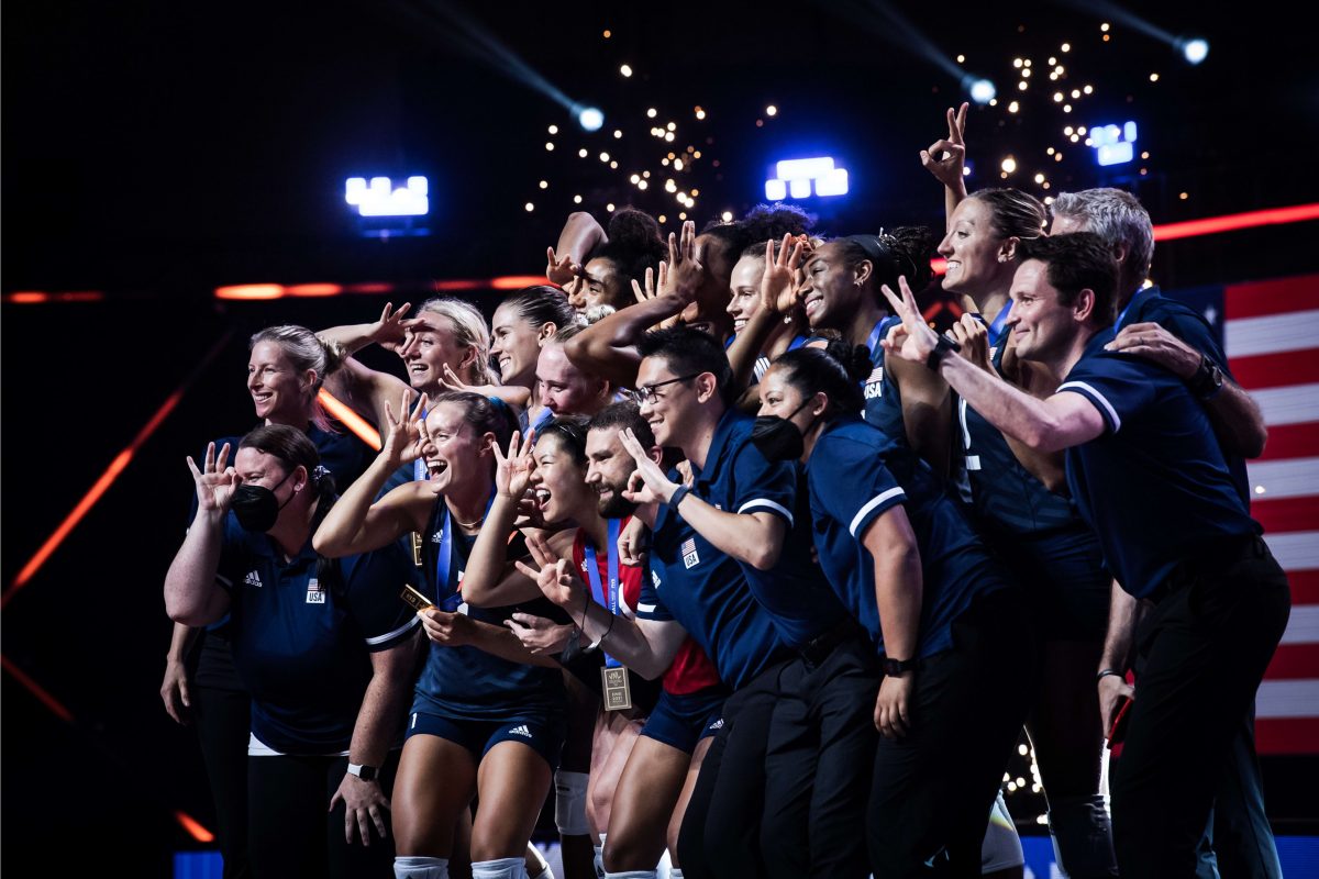 Luka Slabe z Američankami ostaja na vrhu VNL - Sportklub