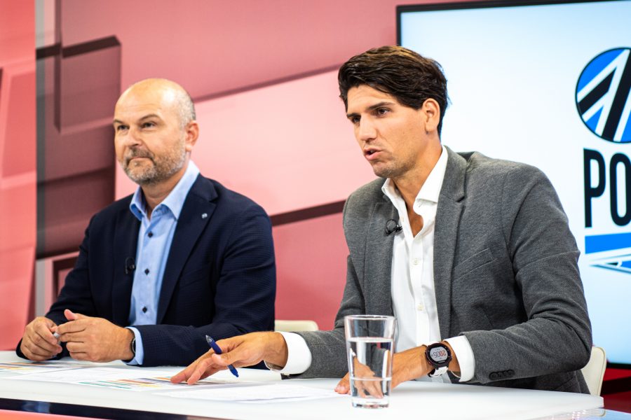 Pod prečko: poglobljeno o nogometu in vsem kar (ne) spada zraven ...