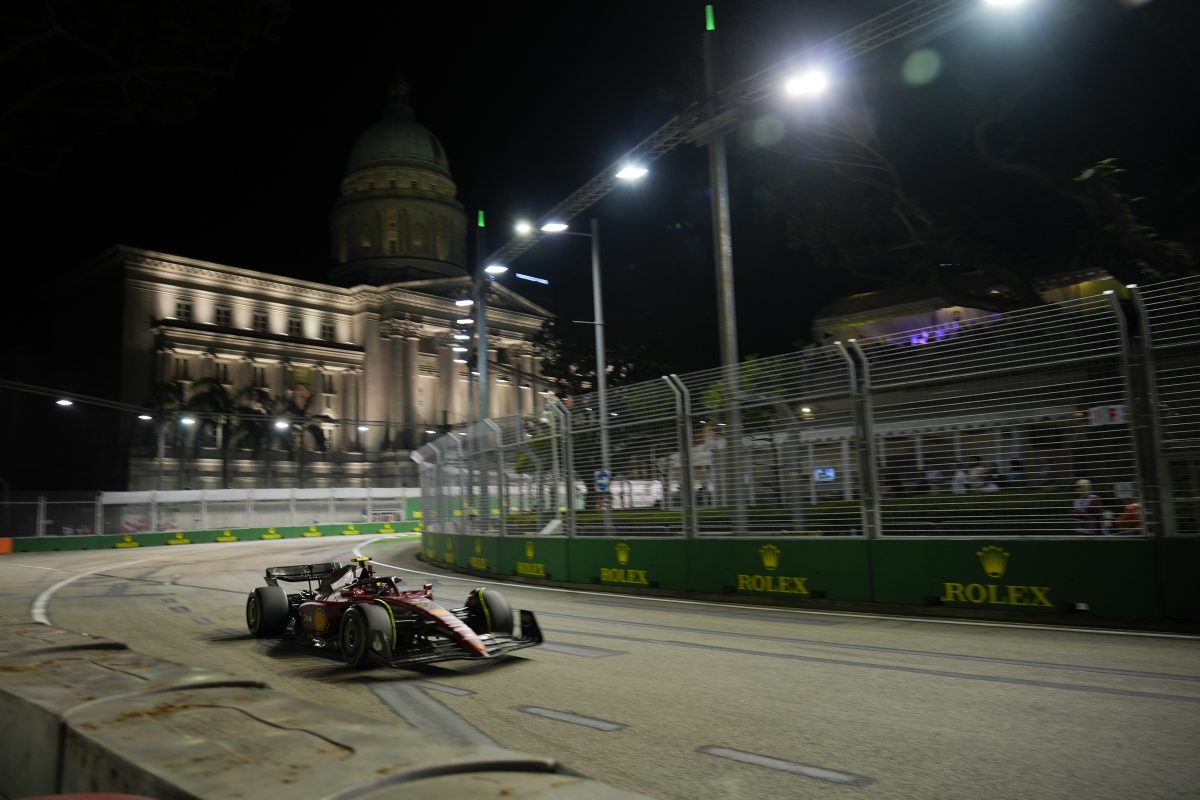 Ferrarija prevladovala na drugem prostem treningu - Sportklub