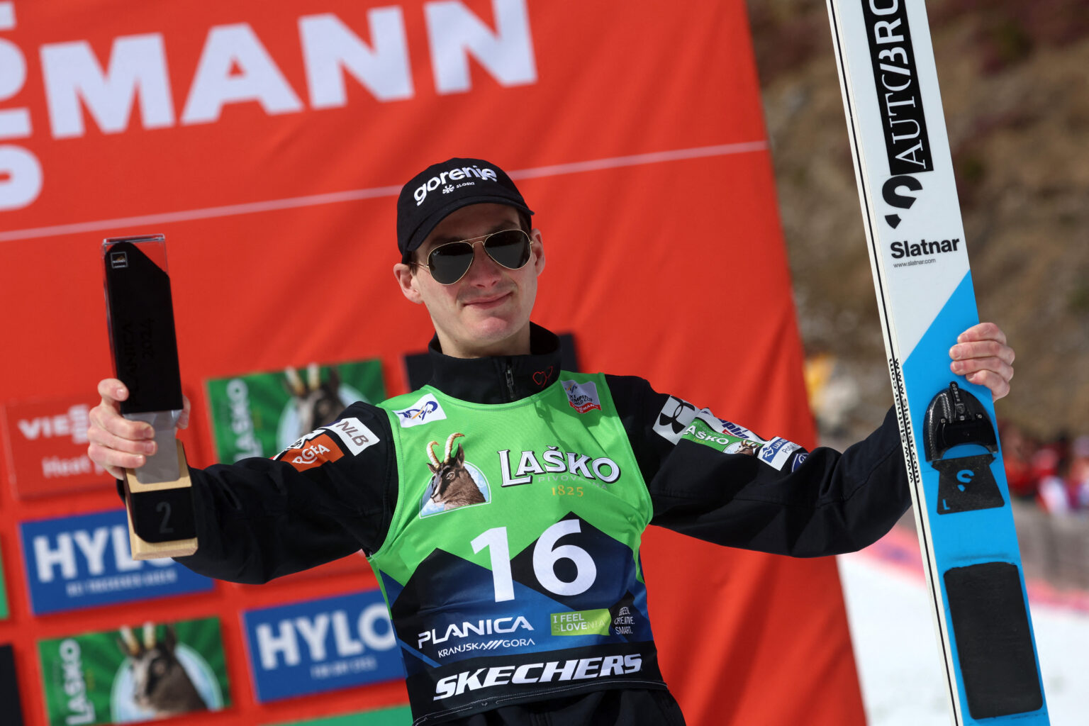 Domen Prevc razkril, po čem si bo zapomnil kariero brata Petra - Sportklub