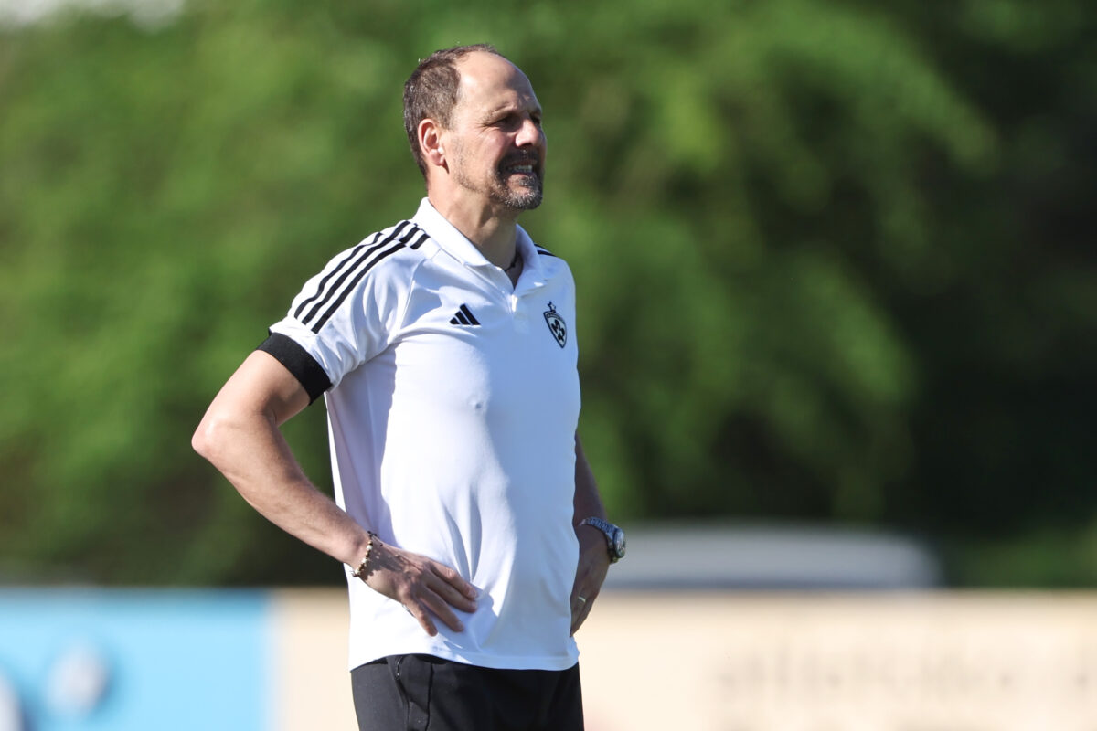 Romuni napolnili mrežo Maribora, Šimundža zadovoljen - Sportklub