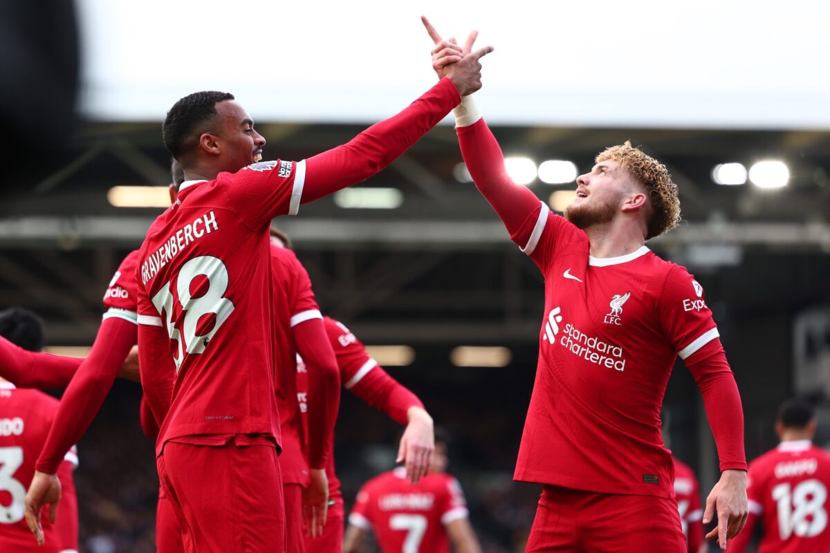 Liverpool ostaja v igri za naslov - Sportklub