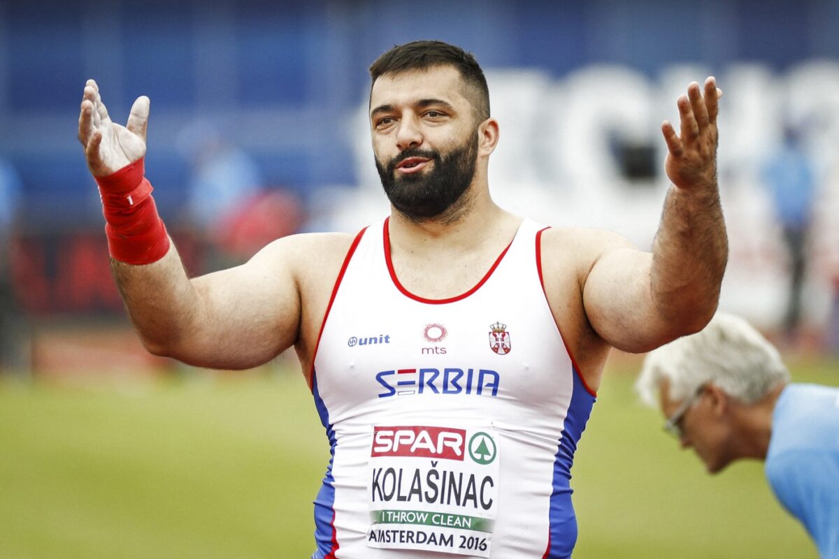 Srbski atlet z rokama dvignil avto in postal spletni hit (VIDEO ...