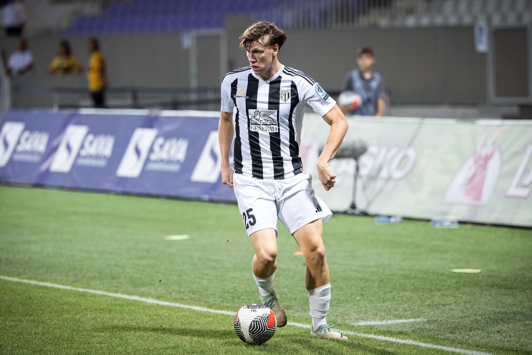 Mura ni ostala tiho in odgovorila na ugibanja - Sportklub