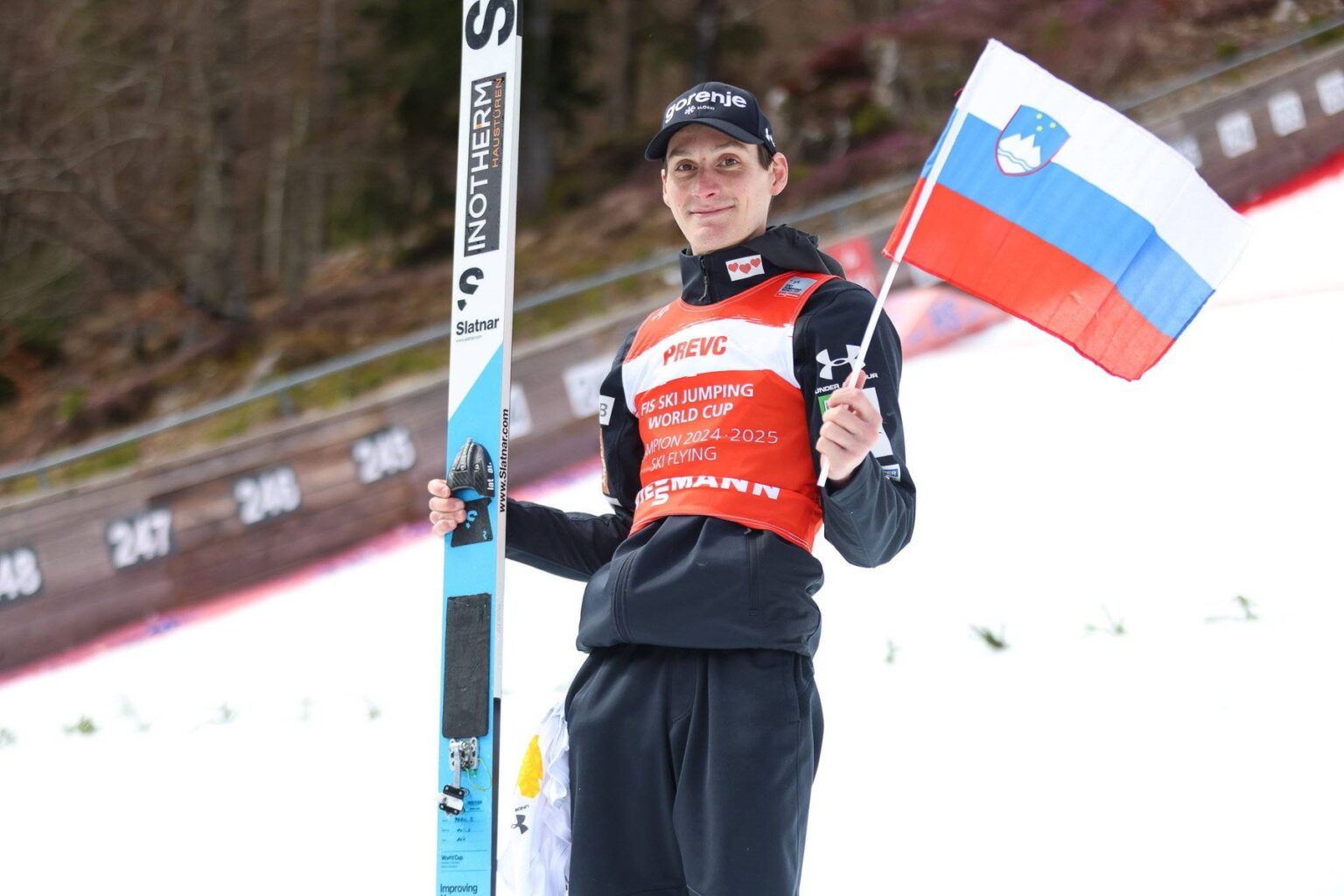Kdo sta moža, ki sta omogočila rekordni polet Domna Prevca - Sportklub