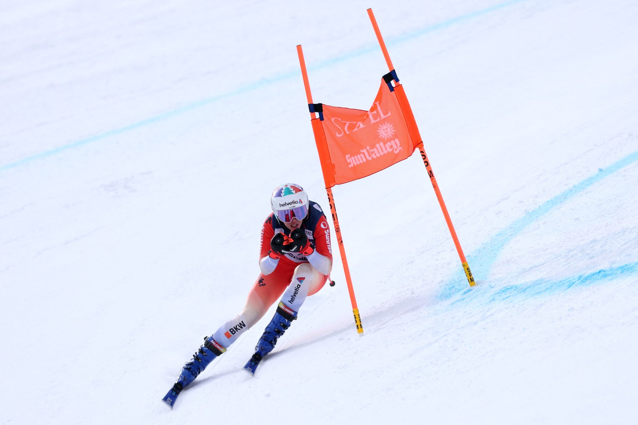Michele Gisin lahko premika ude, a poškodbe so resne - Sportklub