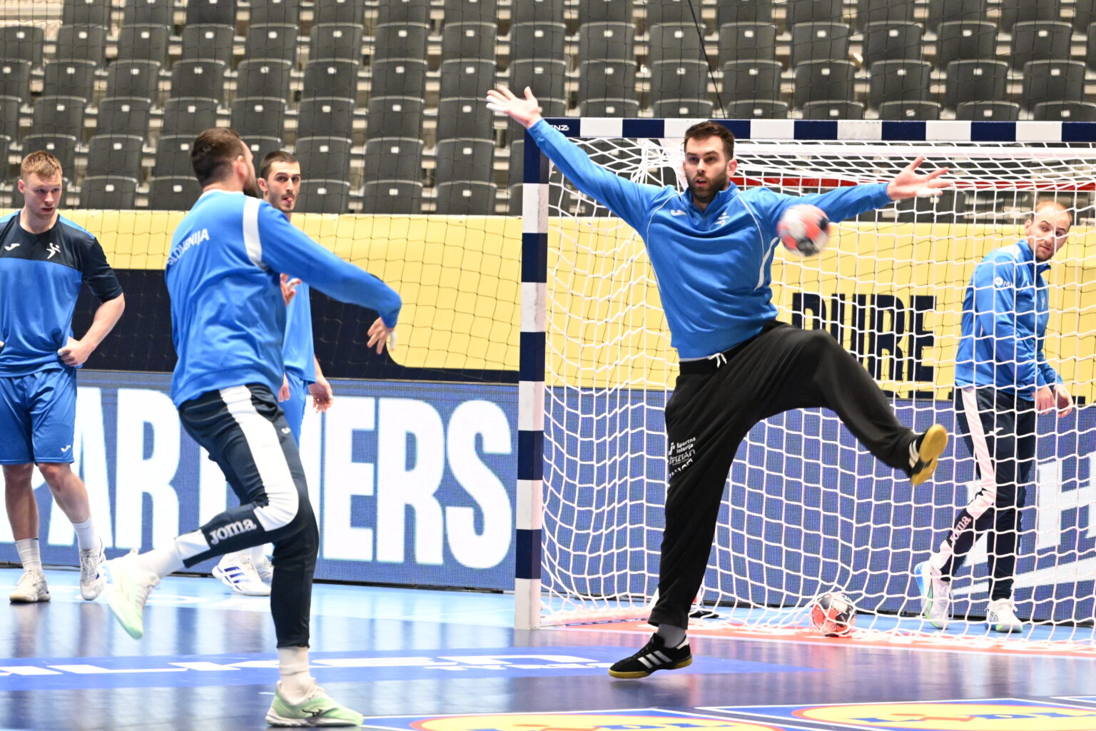 Uroš Zorman pred prvo tekmo svari (VIDEO) - Sportklub